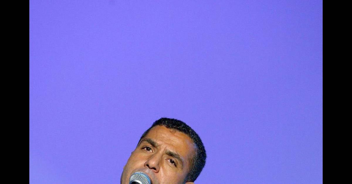 Cheb Mami, Paris, le 30 décembre 2003 - Purepeople