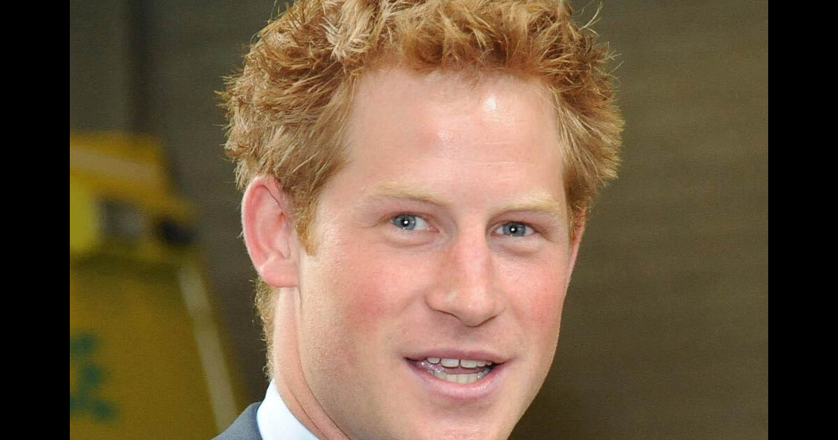 Dirty Harry se lâche : Tout mouillé, le prince Harry reprend goût aux ...