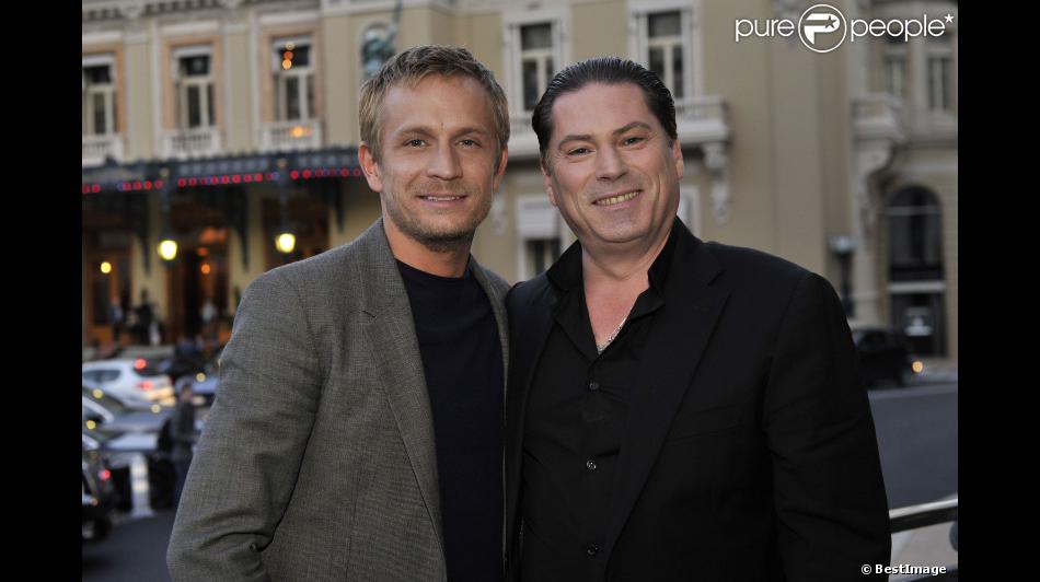 Jérémie Renier et le réalisateur François Emilio-Siri présentent Cloclo ...