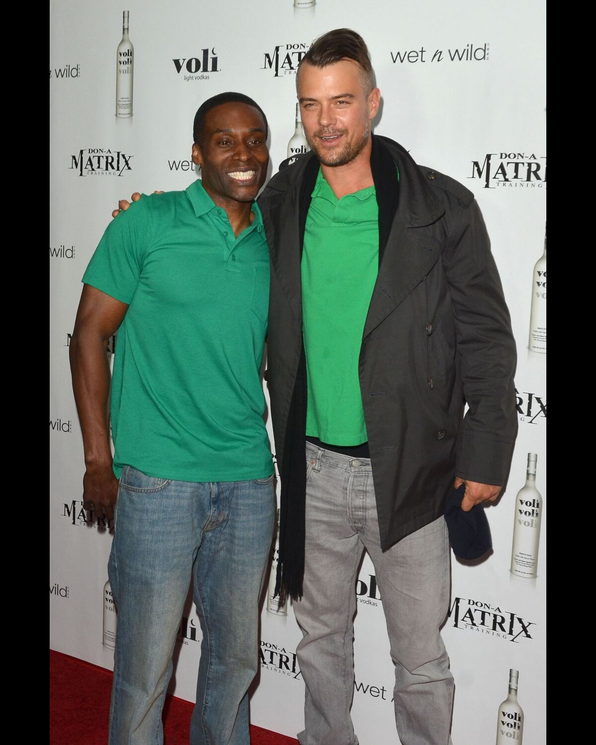 Photo : Le coach de fitness Don Brooks et Josh Duhamel lors de la ...