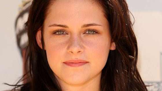 Kristen Stewart - Ode (Purepeople)