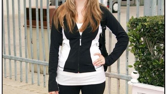 Beverley Mitchell - Purepeople