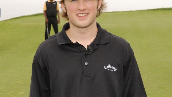 Haley Joel Osment - Ode (Purepeople)