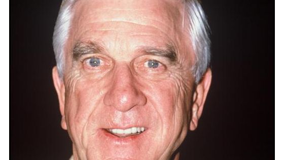 Leslie Nielsen - Ode (Purepeople)