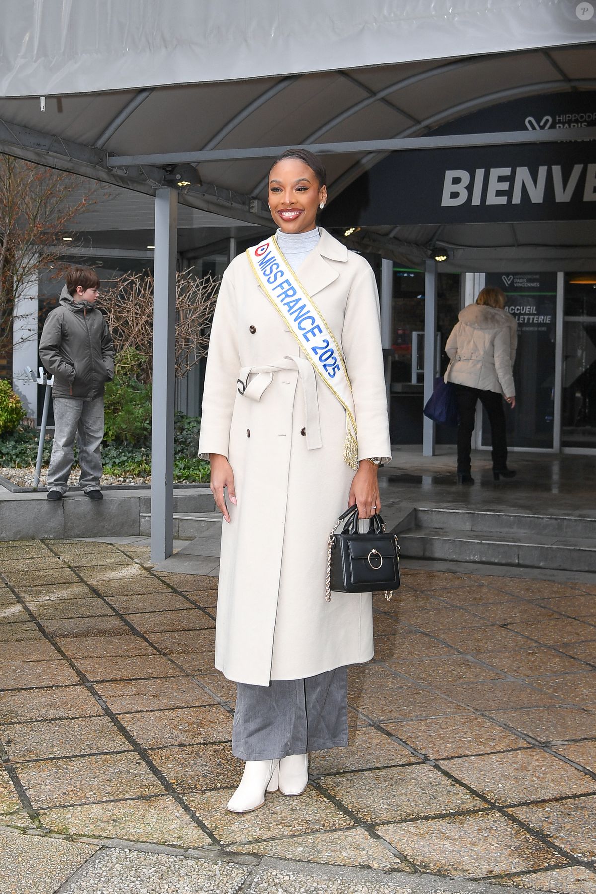 Photo : Angélique Angarni Filopon, Miss France 2025 présente à l ...