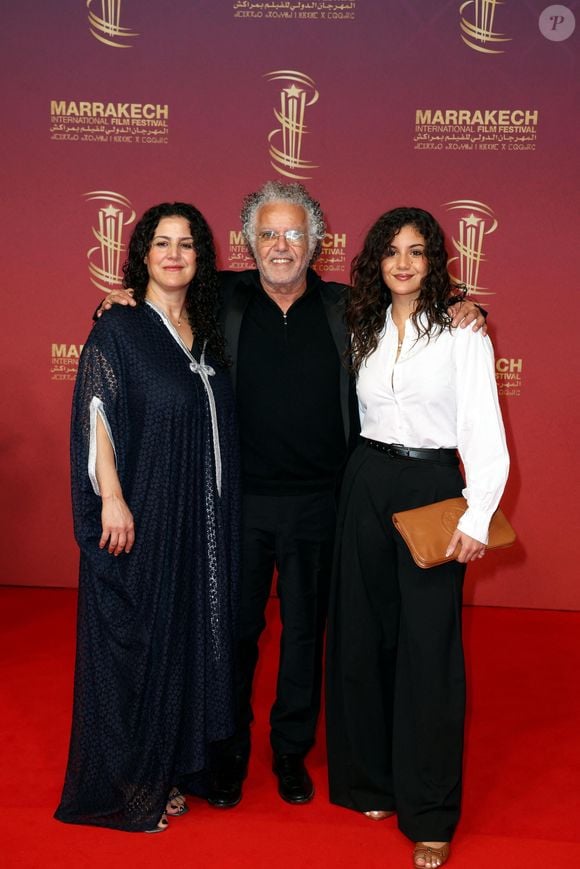 Dany Boon au bras de sa belle et jeune Clara Vello au Festival du film ...