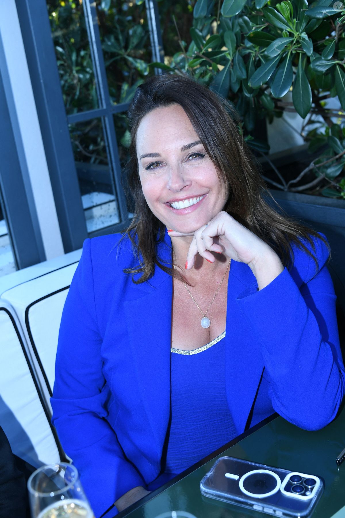 Photo : Avec Julien, scénariste de métier, elle a eu un enfant ...