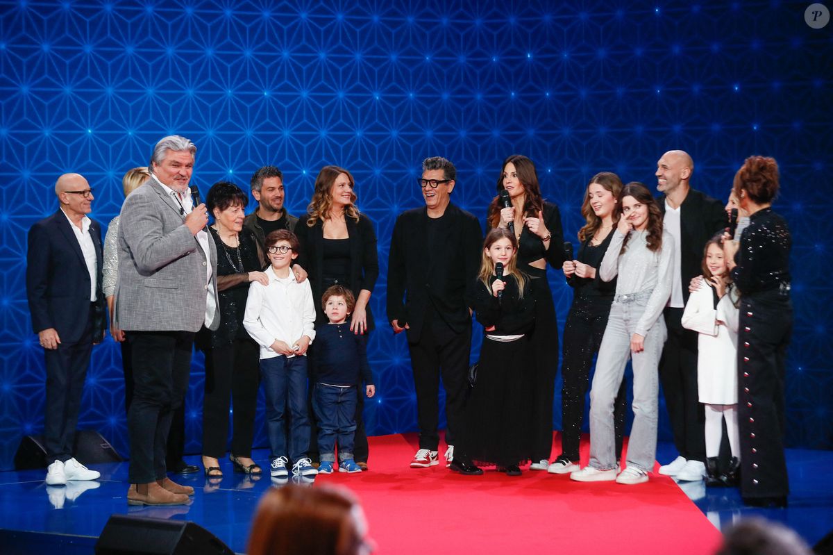 Photo : L'émission, tournée au Studio du Lendit, propose une plongée ...