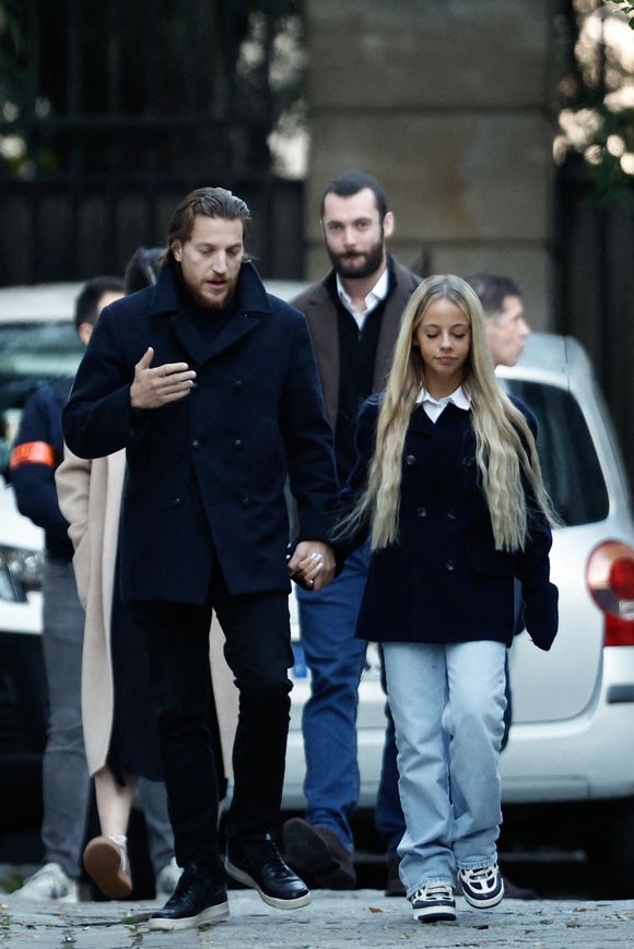Photo : Et retrouvé ses proches. Louis Sarkozy, Jean Sarkozy, Giulia ...