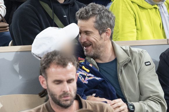 Photo : Guillaume Canet et sa fille Louise dans les tribunes lors des ...