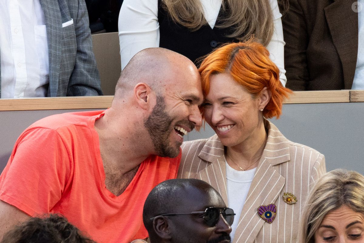 Photo : Vincent Bidal, Natasha St-Pier dans les tribunes pour la ...