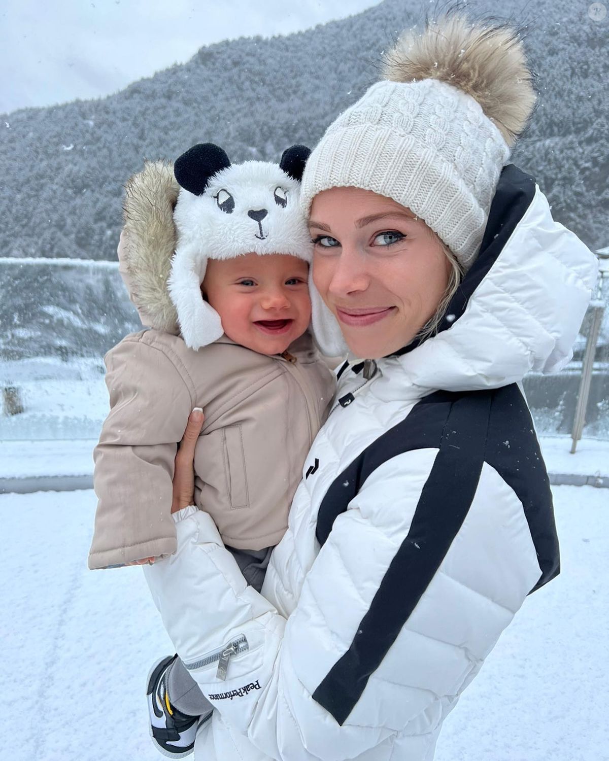 Photo : Là aussi qu'ils élèvent ensemble leur fils Nino qui vient de ...