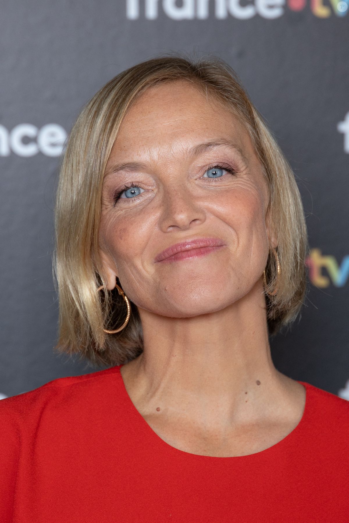 Photo : Maya Lauqué participe à la conférence de presse de France TV le ...