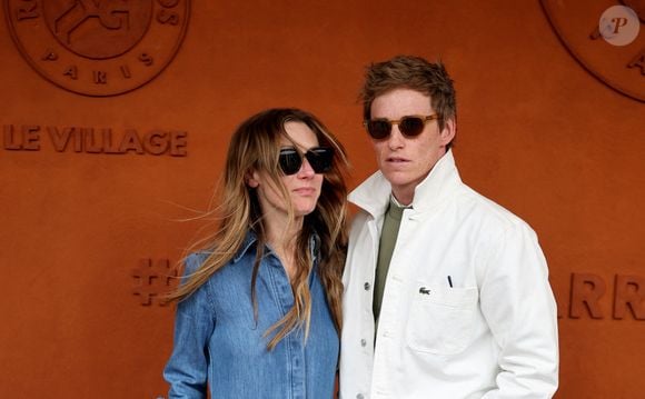 Photo : Eddie Redmayne et sa femme Hannah Bagshawe au village lors des ...