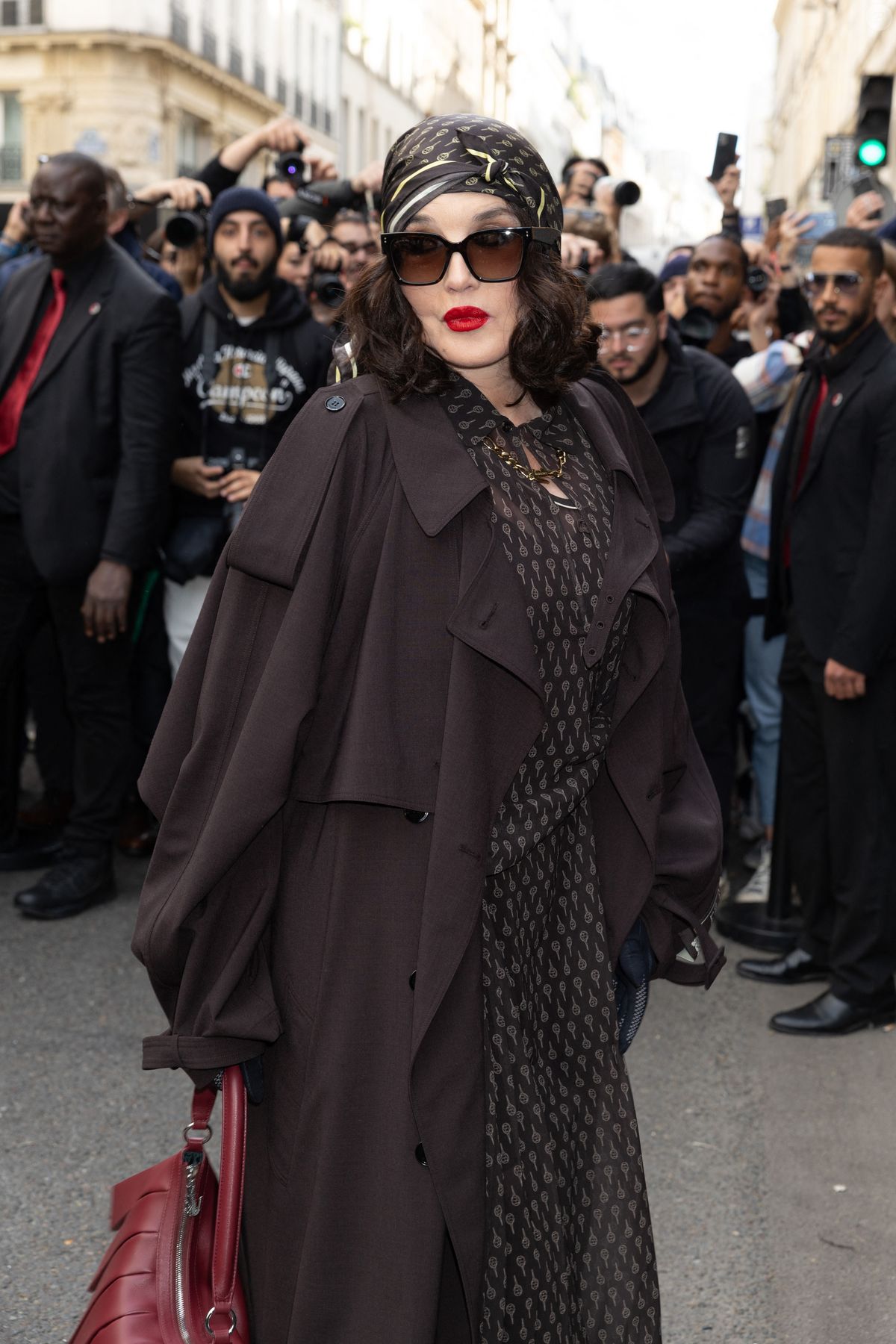 Photo : Isabelle Adjani au défilé Lacoste prêt à porter printemps / été ...