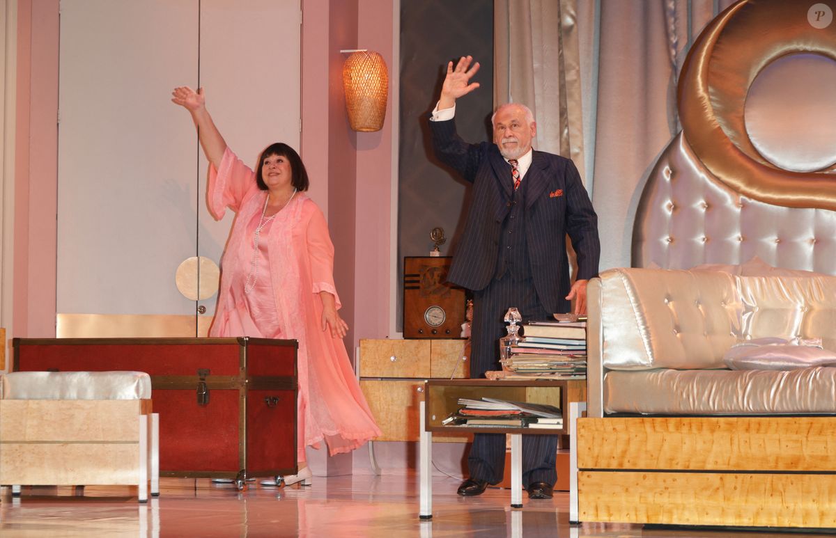 Photo : Exclusif - Michèle Bernier et Francis Perrin - 50ème de la ...