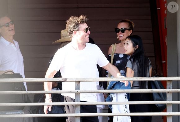 Photo : Exclusif - Laeticia Hallyday accompagnée de son compagnon Frédéric Suant et de sa fille ...