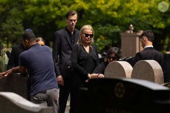 Richard Anthony : Ses fils Xavier et Cédric réunis et dignes pour le ...