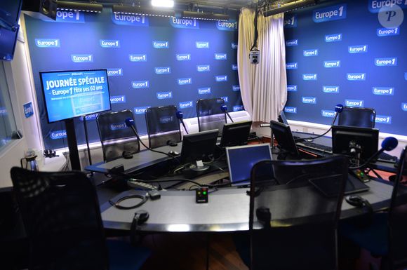 Près de 10 ans après son départ, cet animateur de retour sur Europe 1 et c'est loin de plaire à ...