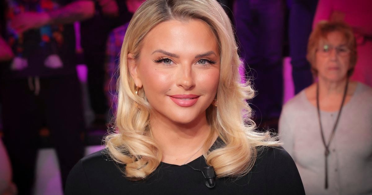 Kelly Vedovelli enceinte : de sortie pour Adil Rami, elle partage une ...