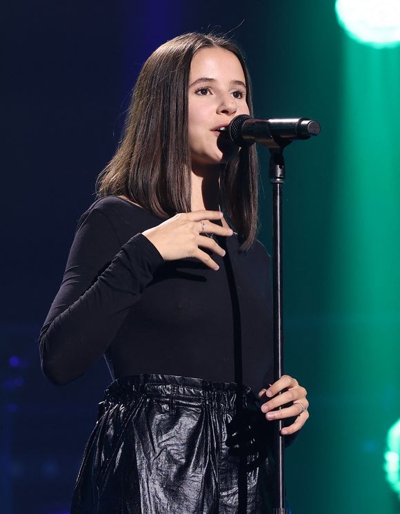 Grande première pour Marina Kaye : la chanteuse de 28 ans est enceinte ...