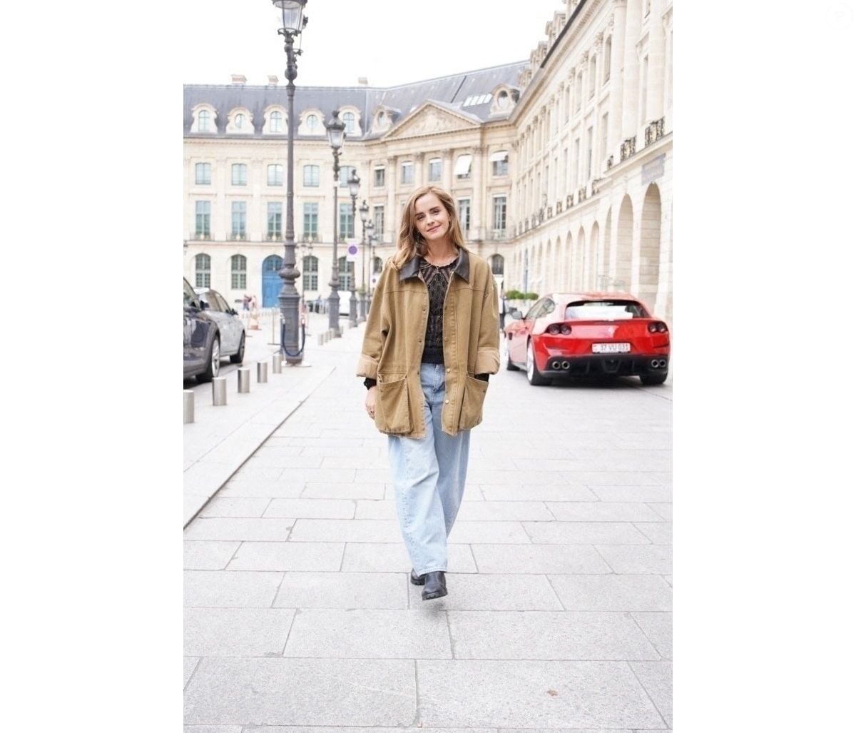 Photo : Paris, FRANCE - EXCLUSIF - Emma Watson a été vue sortant de son ...