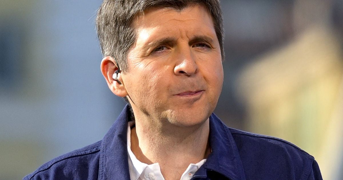 Thomas Sotto sait de quoi il parle : il apporte son soutien à Bruce ...