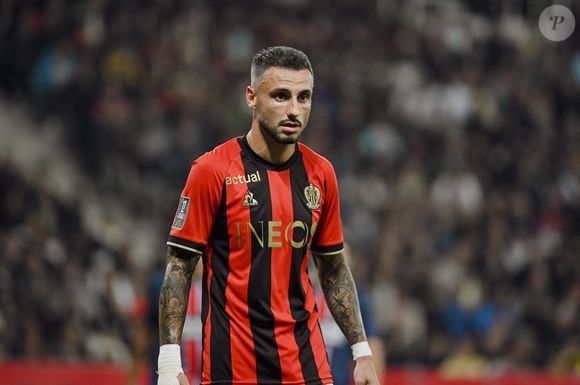 Jonathan Clauss s’est marié ! Mariage hivernal pour le footballeur de l ...