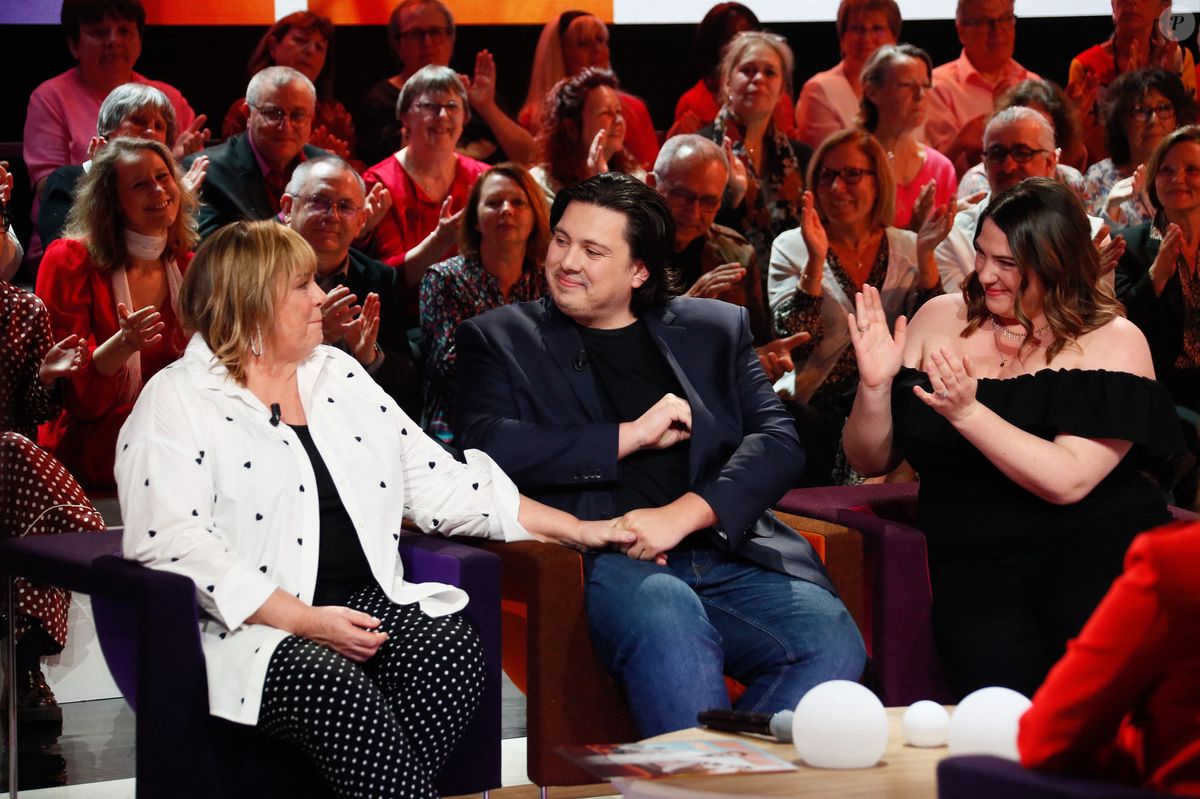 Photo : Exclusif - Michèle Bernier et ses enfants Charlotte et Enzo ...