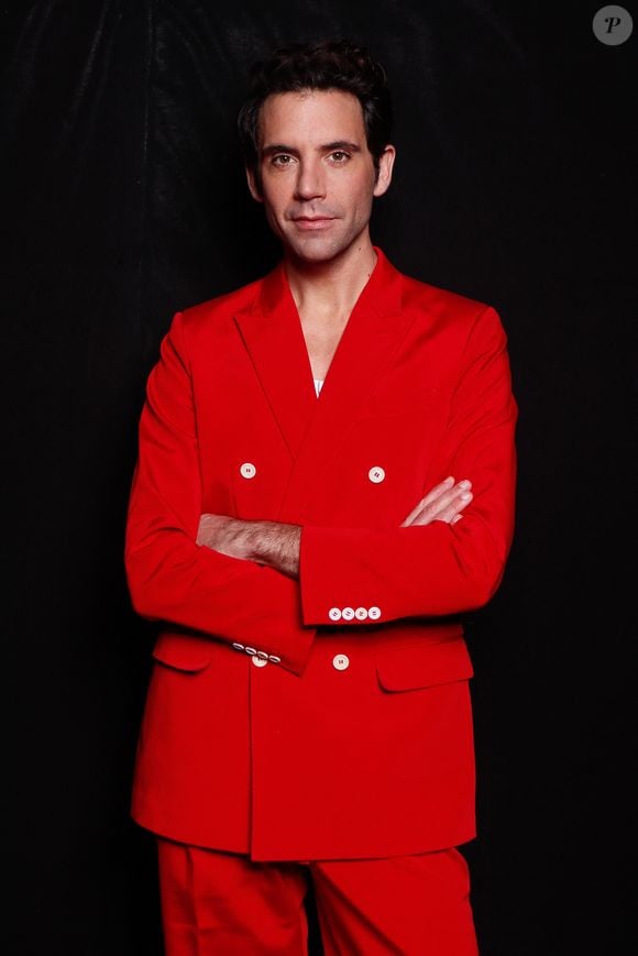 Mika a acheté la maison qui se trouve en face de celle du créateur d ...