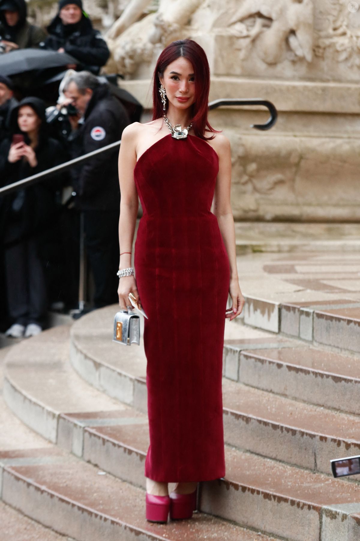 Photo : Heart Evangelista au défilé Schiaparelli "Collection Haute ...