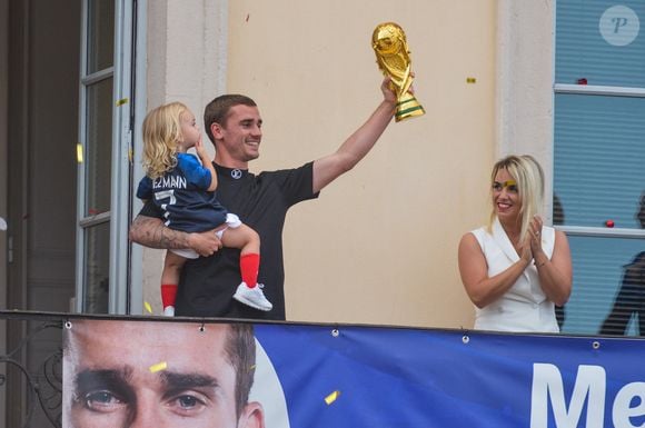 Antoine Griezmann : Sa sœur Maud a dû mettre très vite la clef sous la ...