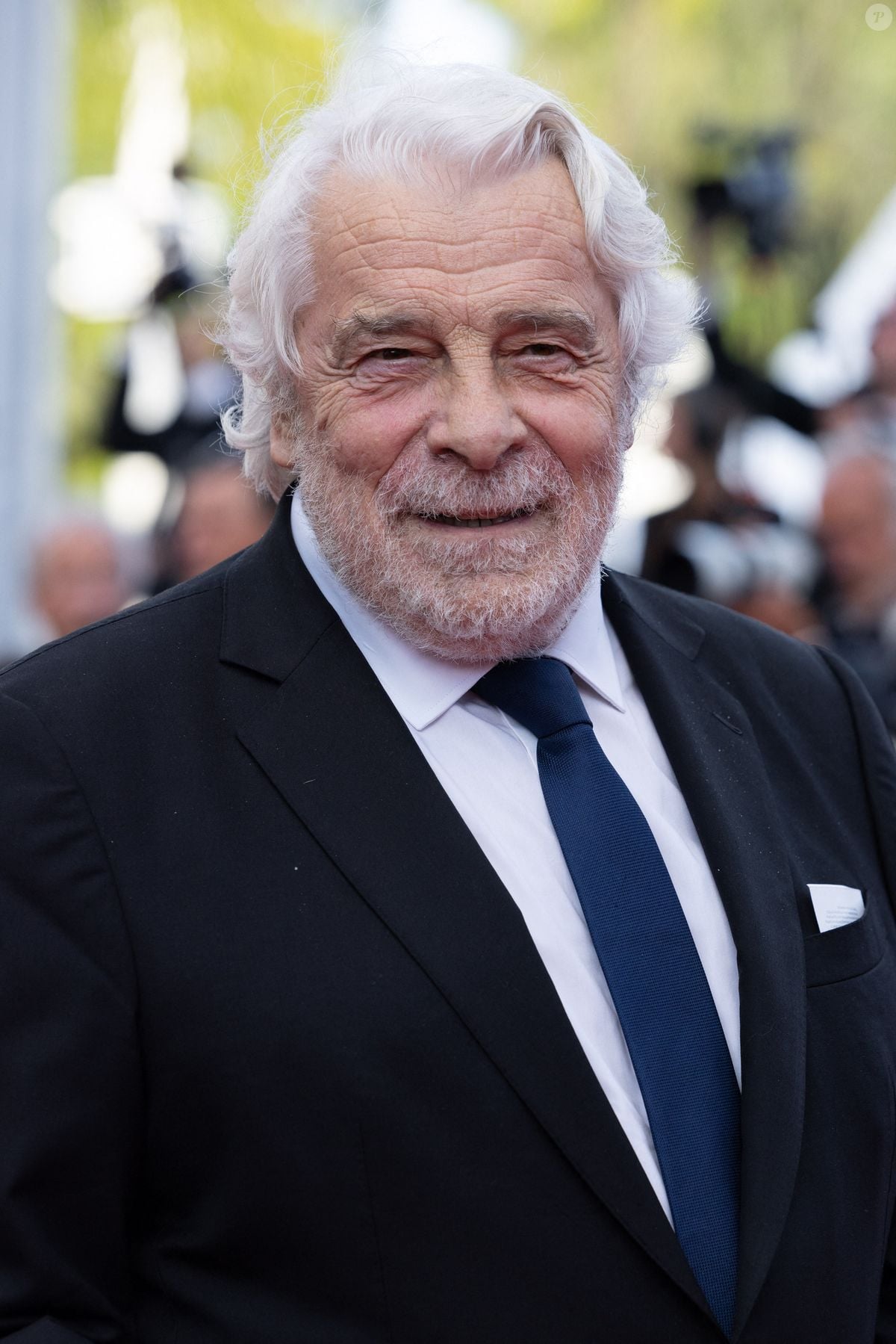 Photo : Jacques Weber - Montée des marches pour la cérémonie de clôture du 75ème Festival ...