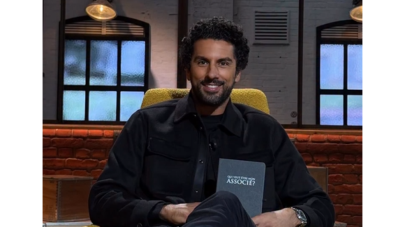 Jonathan Anguelov, nouveau juré de Qui veut être mon associé ? : L ...