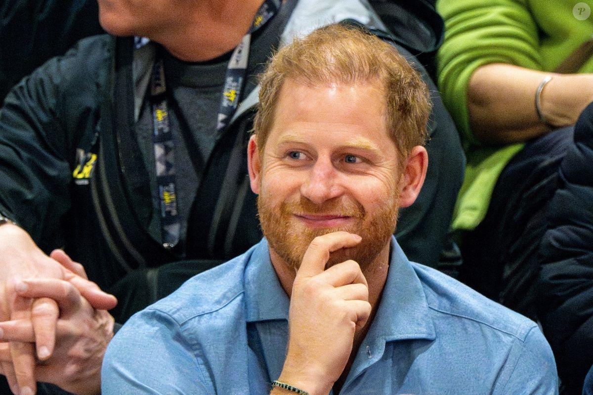 Photo : Justin Trudeau et le Prince Harry durant les Invictus Games. Photo par Backgrid UK ...