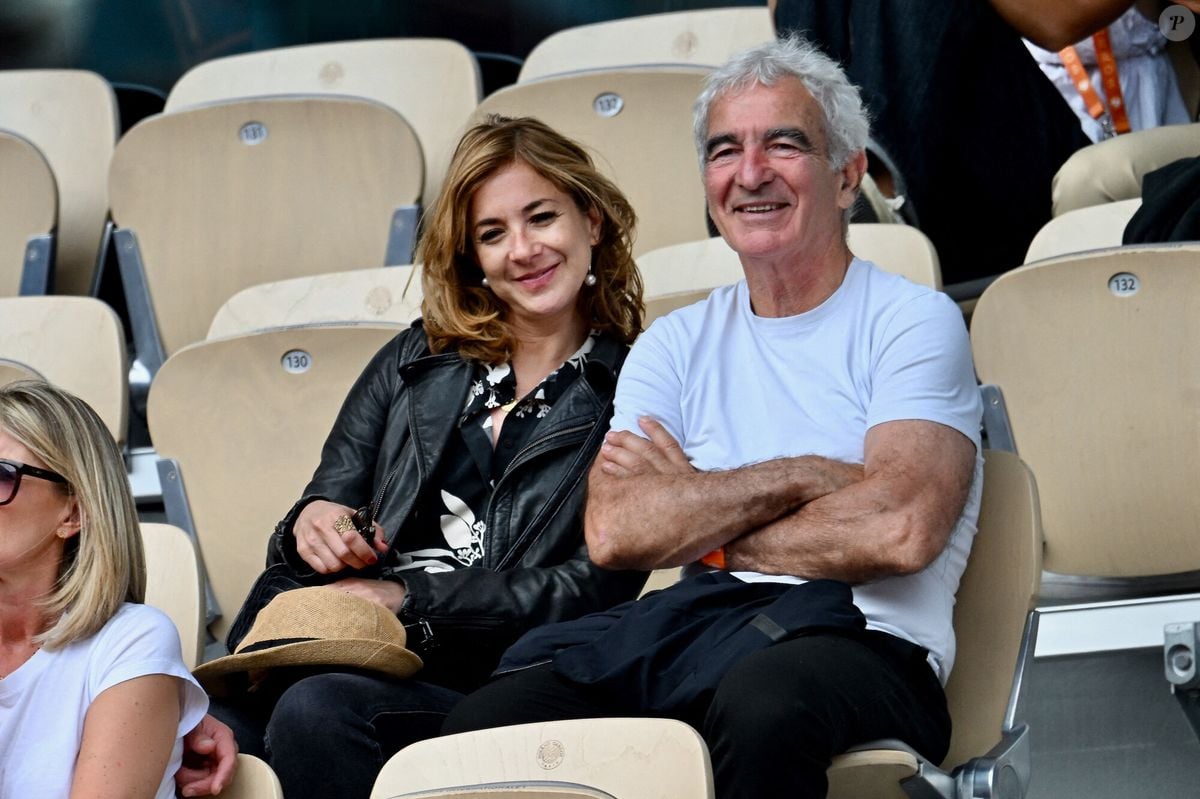 Photo : Raymond Domenech et sa nouvelle compagne à Roland Garros le 03 ...