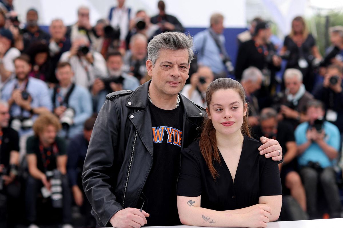 Photo : Benjamin Biolay et sa fille Anna Biolay au photocall de "Rosalie" lors du 76ème Festival ...