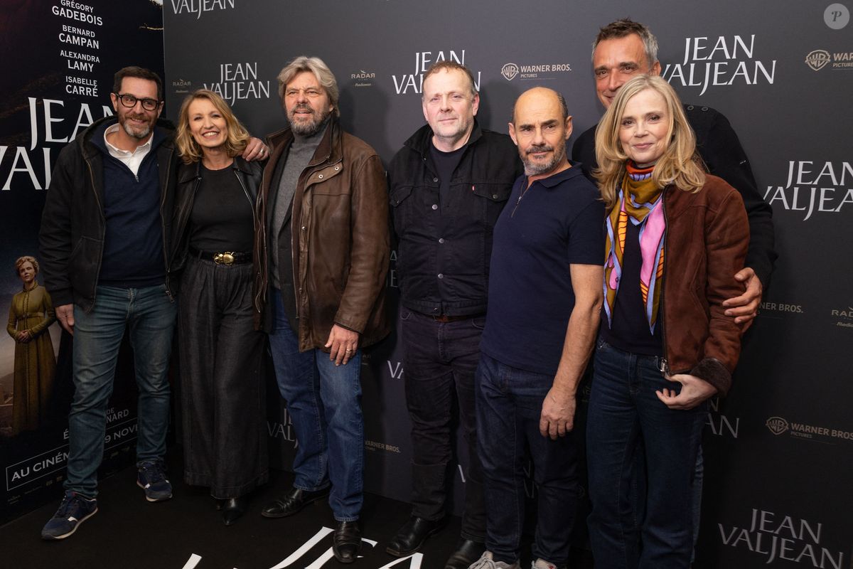 Photo : Alexandra Lamy, Éric Besnard, Grégory Gadebois, Bernard Campan ...