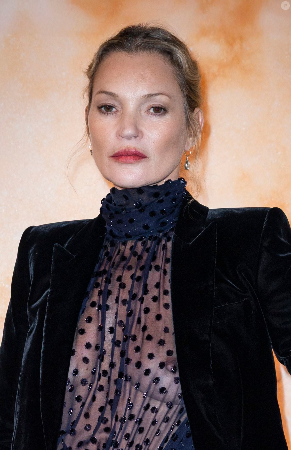 Photo : Kate Moss - Photo Call pour Le Défilé « Saint Laurent ...