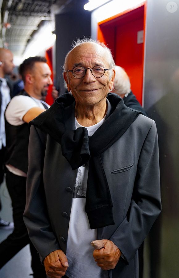 “Ce n’est pas l’hélicoptère qui l’a…” : La sœur de Daniel Balavoine ...