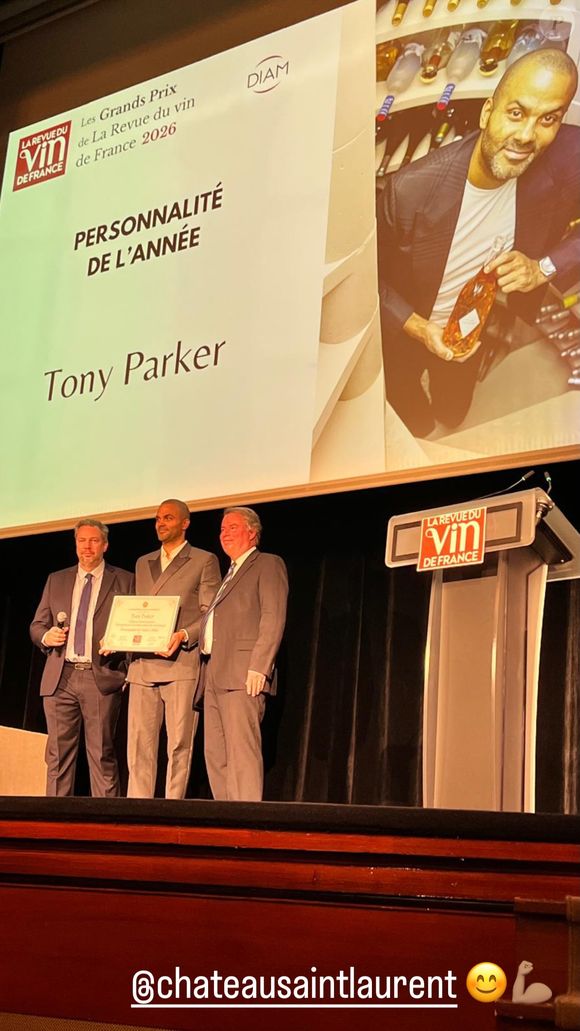 Photo : L’ancien meneur des Spurs a pris sa retraite NBA en 2019 et s ...