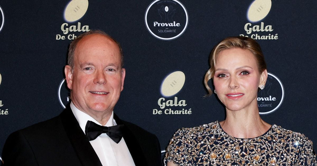 Charlene de Monaco élégante dans une robe Oscar de la Renta, soirée ...