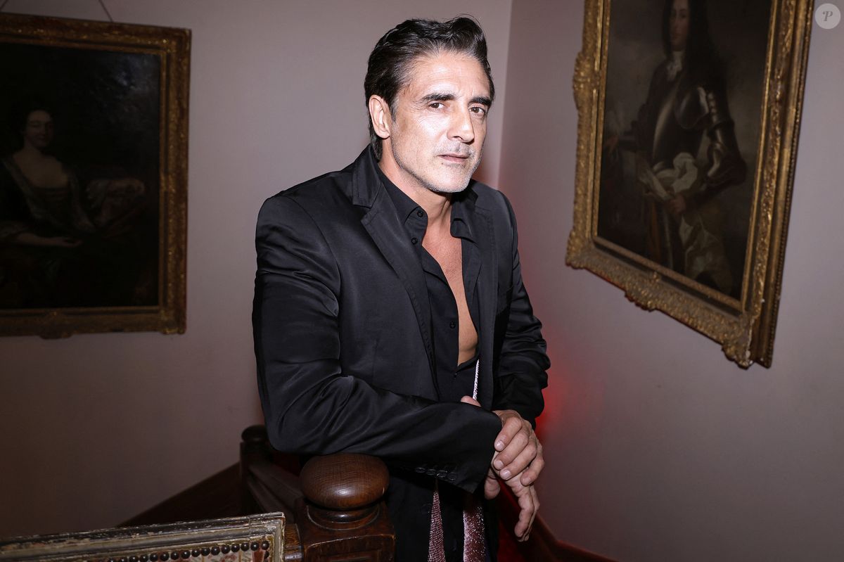 Photo : Il est passionné par la musique et travaille comme DJ depuis ...