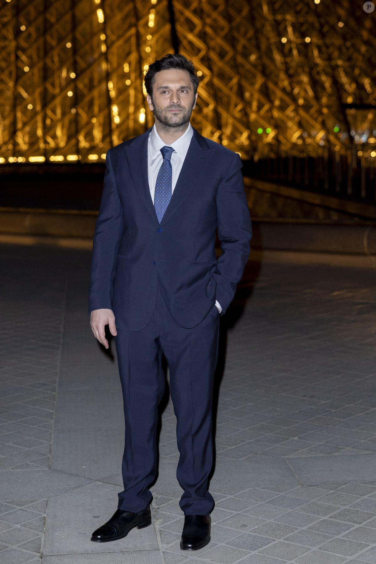Photo : Pio Marmaï - Photo Call du « Le Grand Diner du Louvre « lors de ...