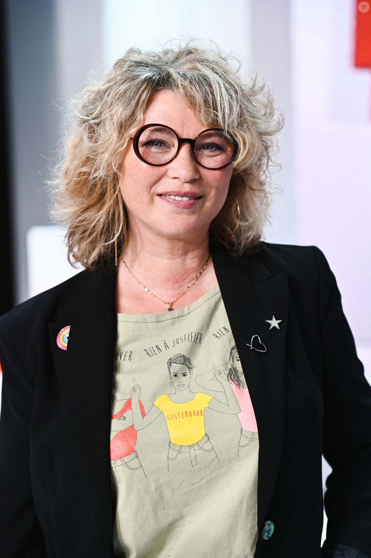 Photo : Exclusif - Cécile Bois - Enregistrement de l'émission Vivement dimanche au studio ...