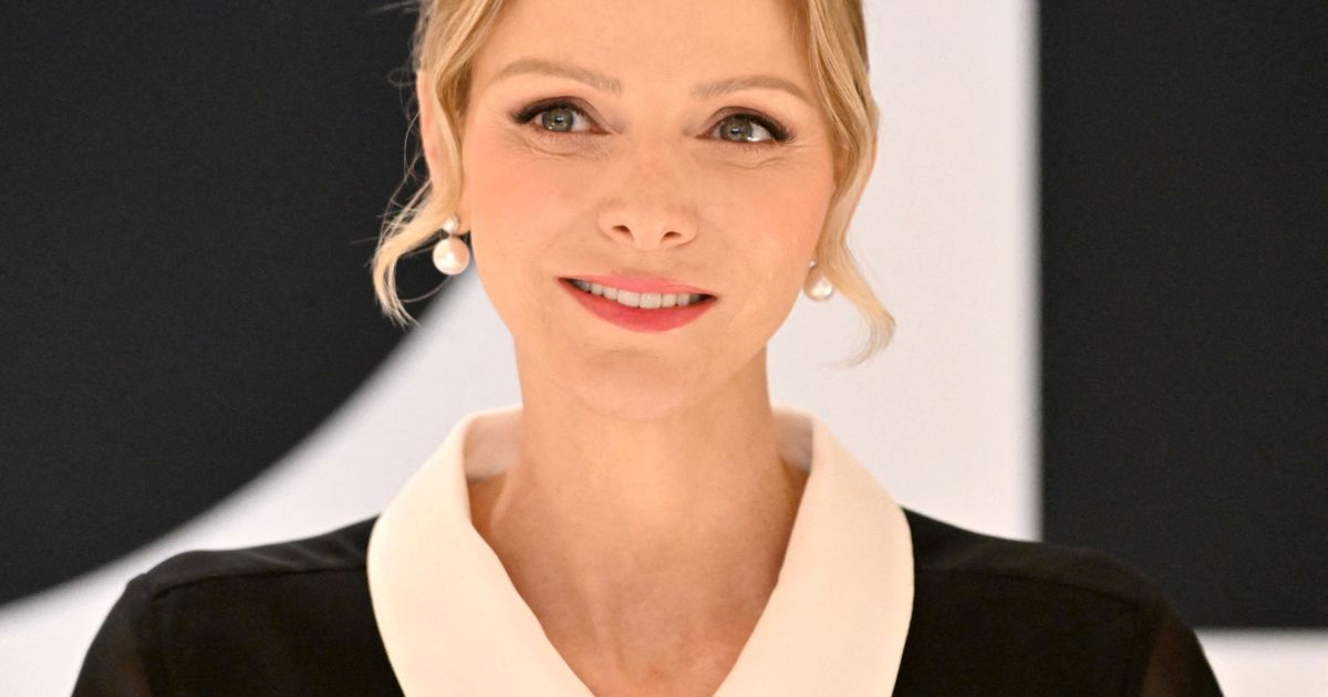 Charlène de Monaco : la princesse très élégante pour assister à un ...
