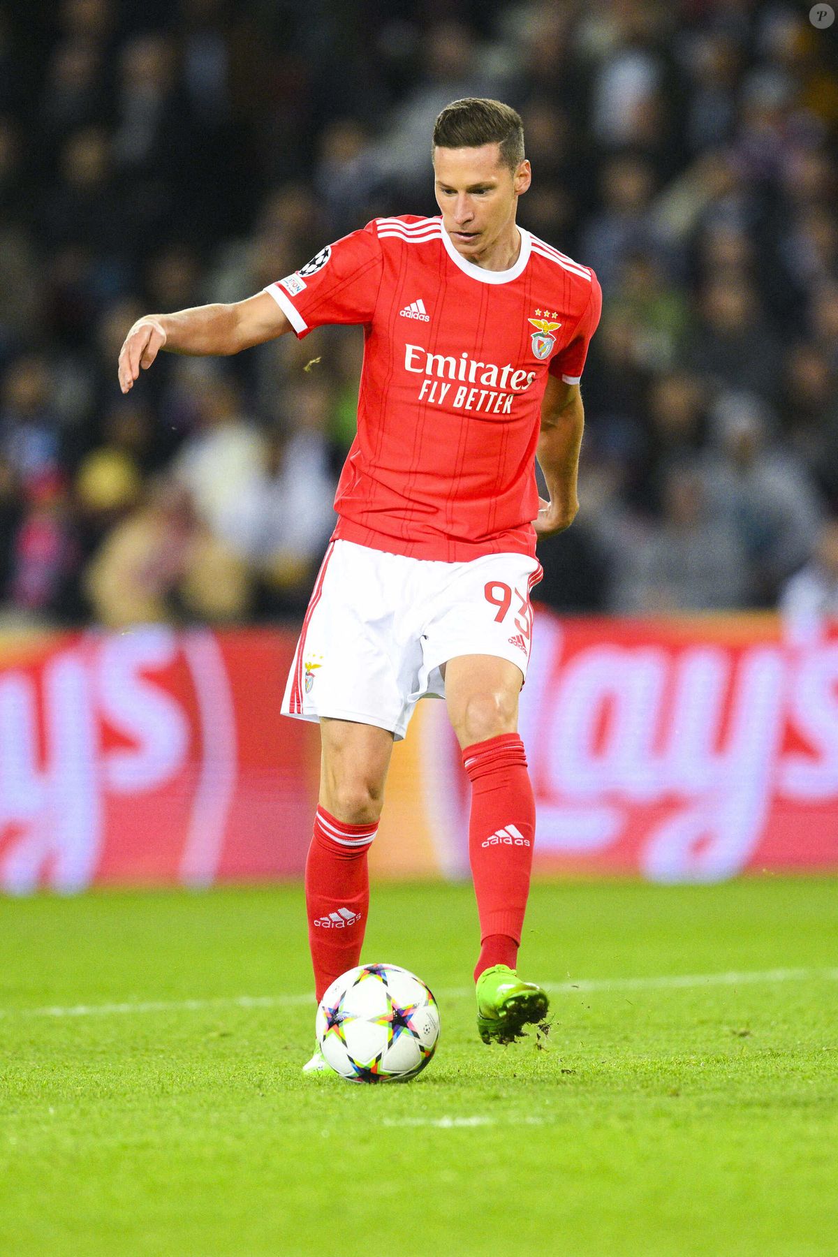 Photo : Julian Draxler (Benfica) - Match retour de Ligue Des Champions ...
