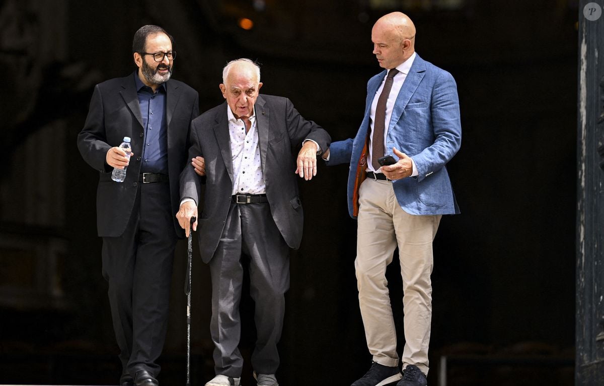 Photo : Obsèques de Jacques Bertin en l'église Saint-Roch à Paris le 28 ...