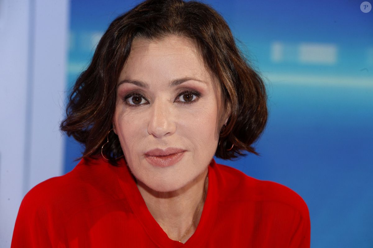 Photo : Portrait de Tina Arena CEDRIC PERRIN / BESTIMAGE - Purepeople