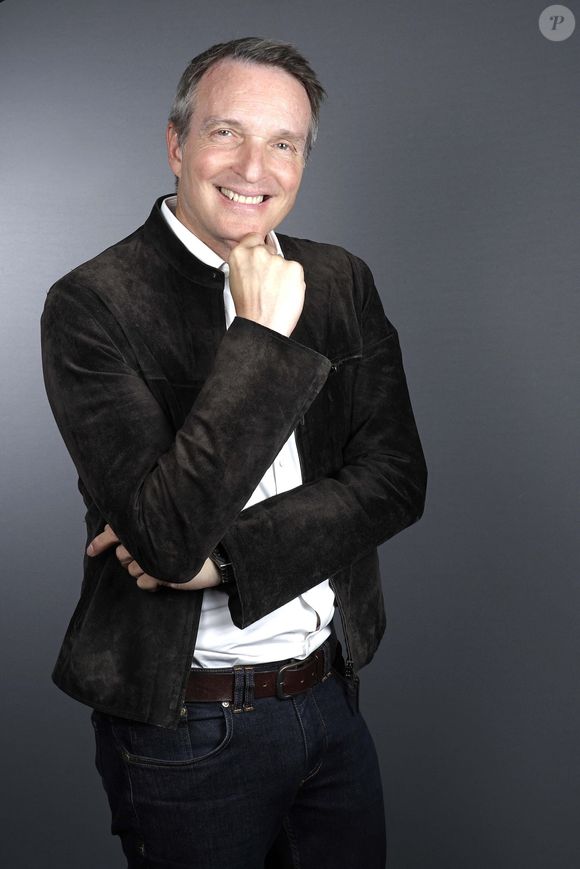Photo : Exclusif - Portrait de Stéphane Rotenberg à Paris, le 15 mai ...